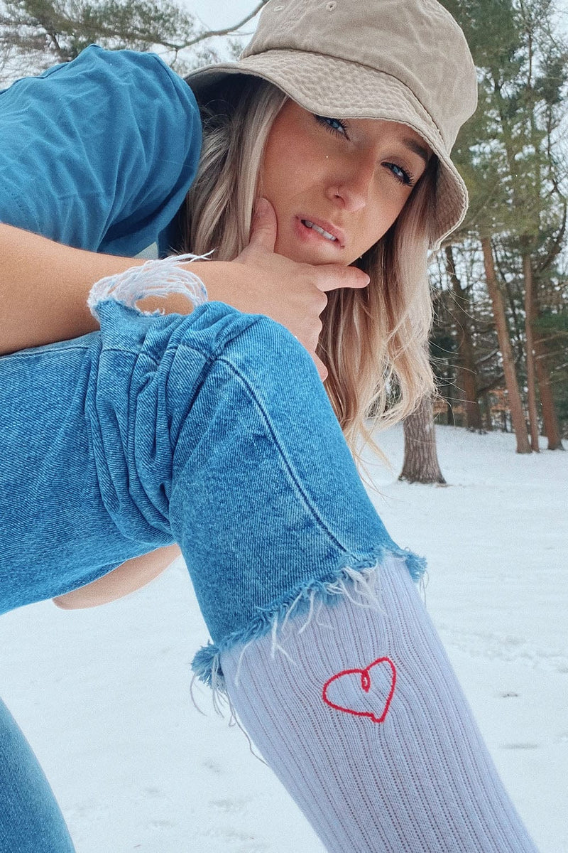 Emily Zugay: Heart White Socks – Fanjoy