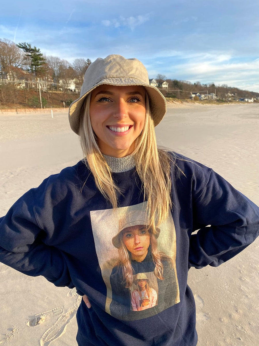 Emily Zugay: Inception Navy Crewneck – Fanjoy